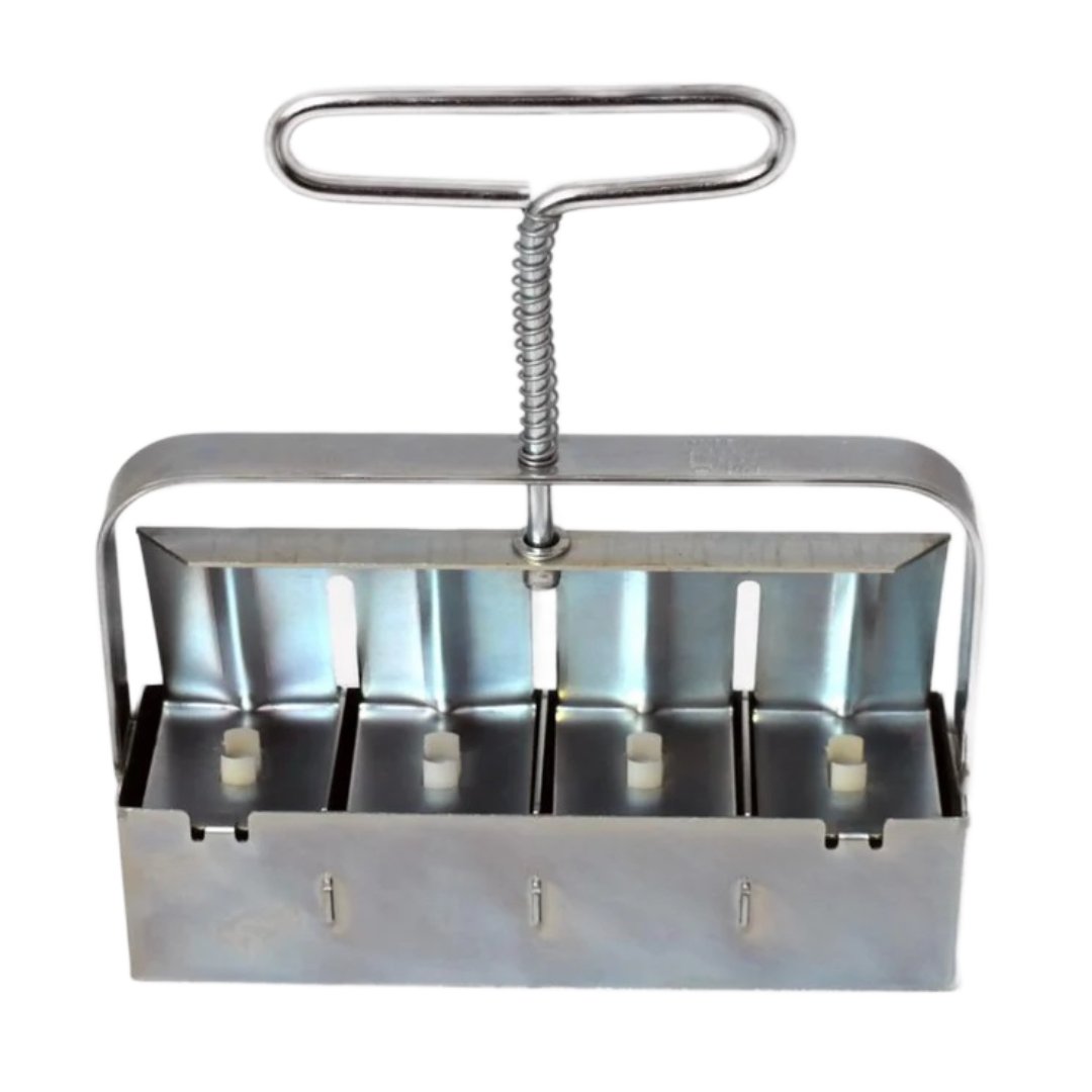 Ladbrooke Soil Blocker Mini 4